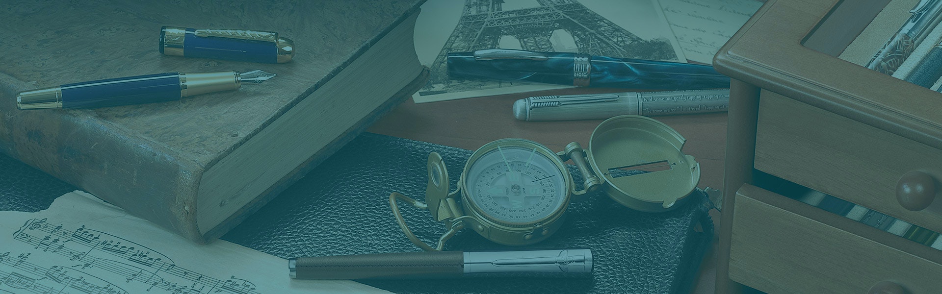 Objets à collectionner: rock, écriture, poupées, vinyle